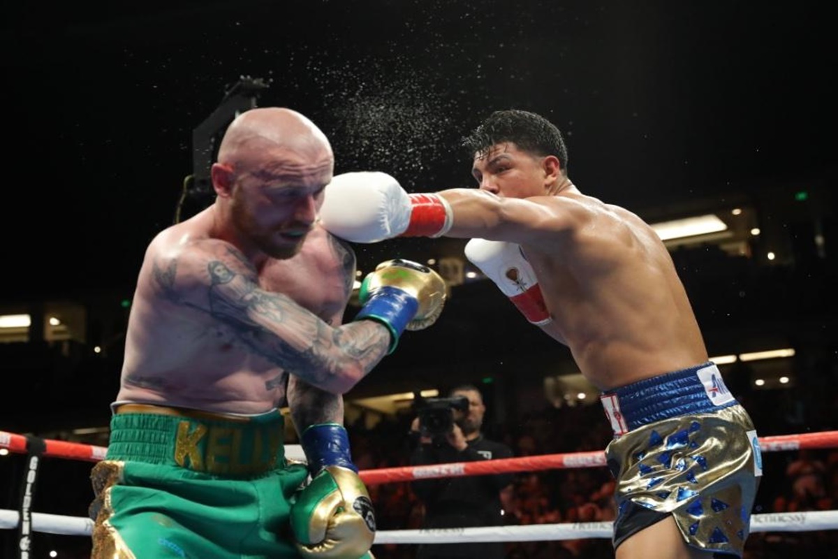 Max Boxing - News - Jamie Munguia knocks out Jimmy Kelly