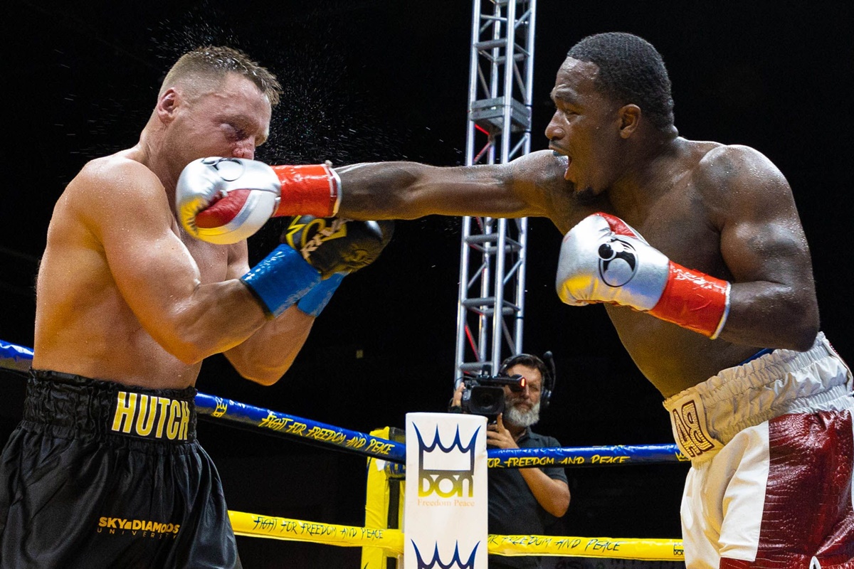 Max Boxing - News - Adrien Broner is back, beats up his new lawyer